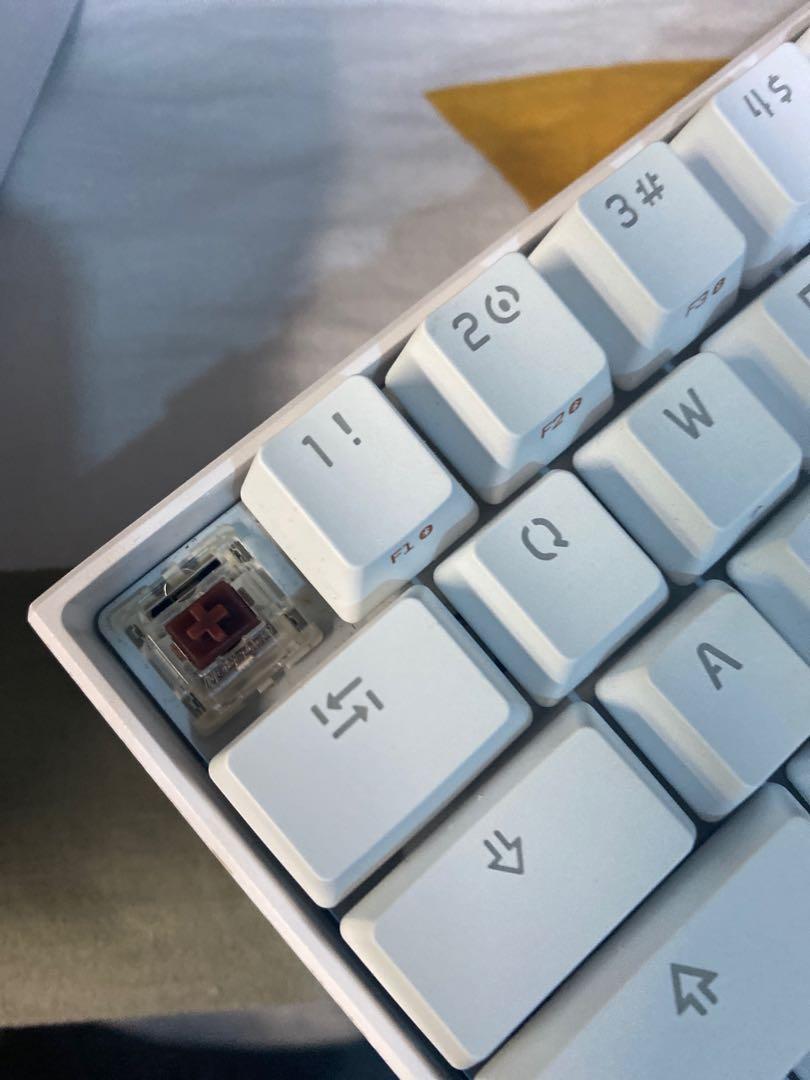 Anne pro 2 with extra keys, key puller and menu, Computers & Tech ...