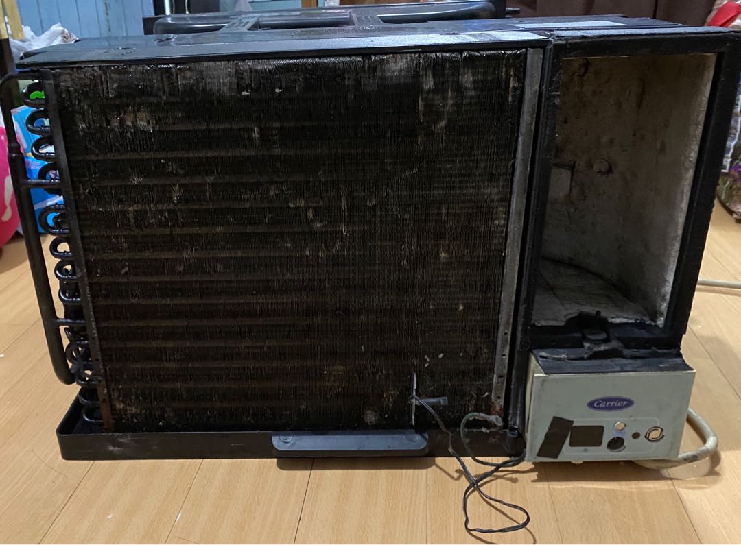 Carrier Window Type Airconditioner 1.25hp, TV & Home Appliances, Air ...