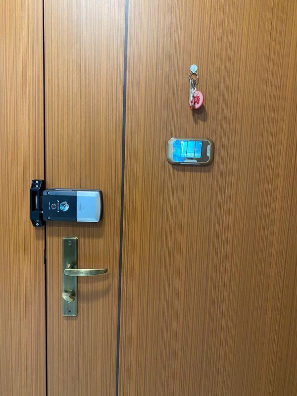 Eazea Tab Digital Door Lock (Card/PIN), Furniture & Home Living ...