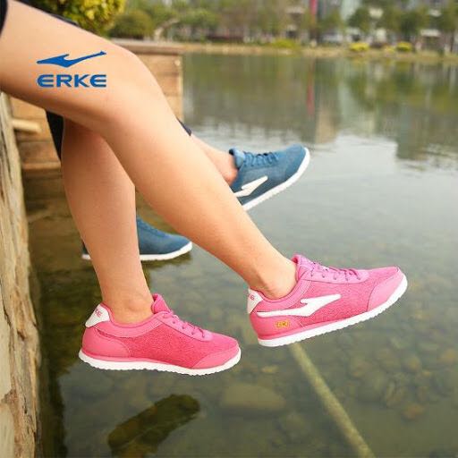Erke Sport Shoes, Women's Fashion, Footwear, Sneakers on Carousell