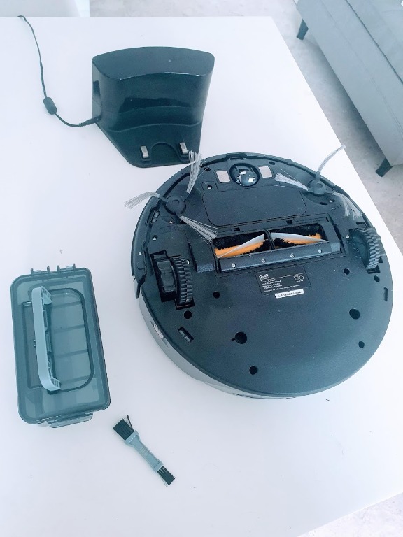 Qoo10 Exclusive Suzuka Robot Vacuum, TV & Home Appliances, Vacuum ...