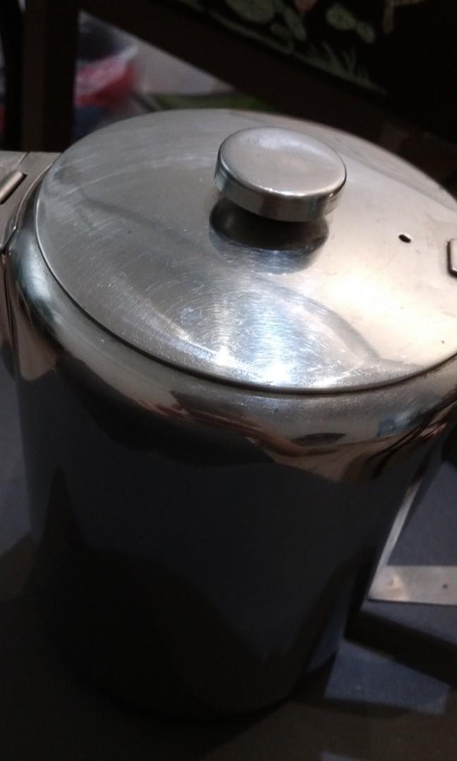 Shiny Stainless steel water jar, Home Appliances, Kitchenware on Carousell