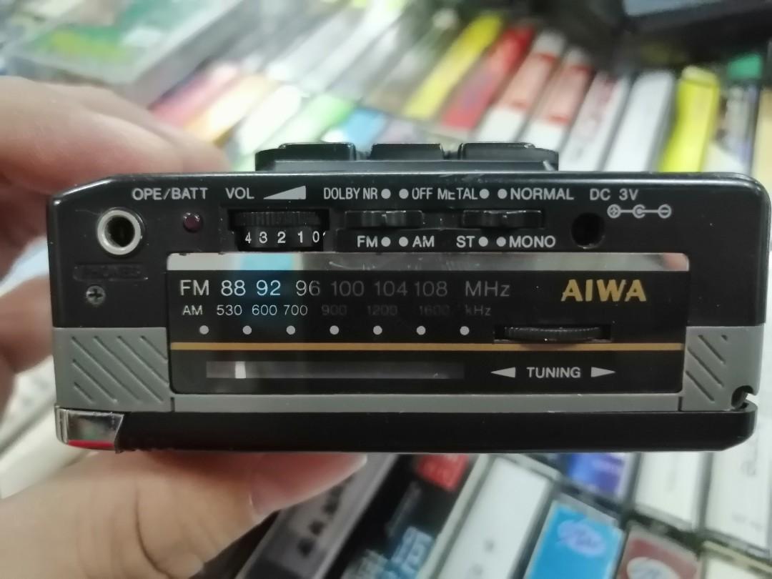 (Walkman) Aiwa Stereo Radio Cassette Player, Hobbies & Toys, Music & Media, Musical Instruments ...