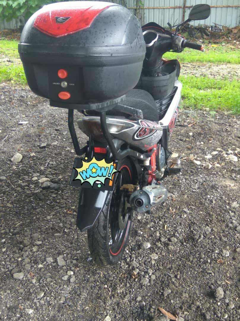 Yamaha LC 135 5speed v2, Motorbikes on Carousell