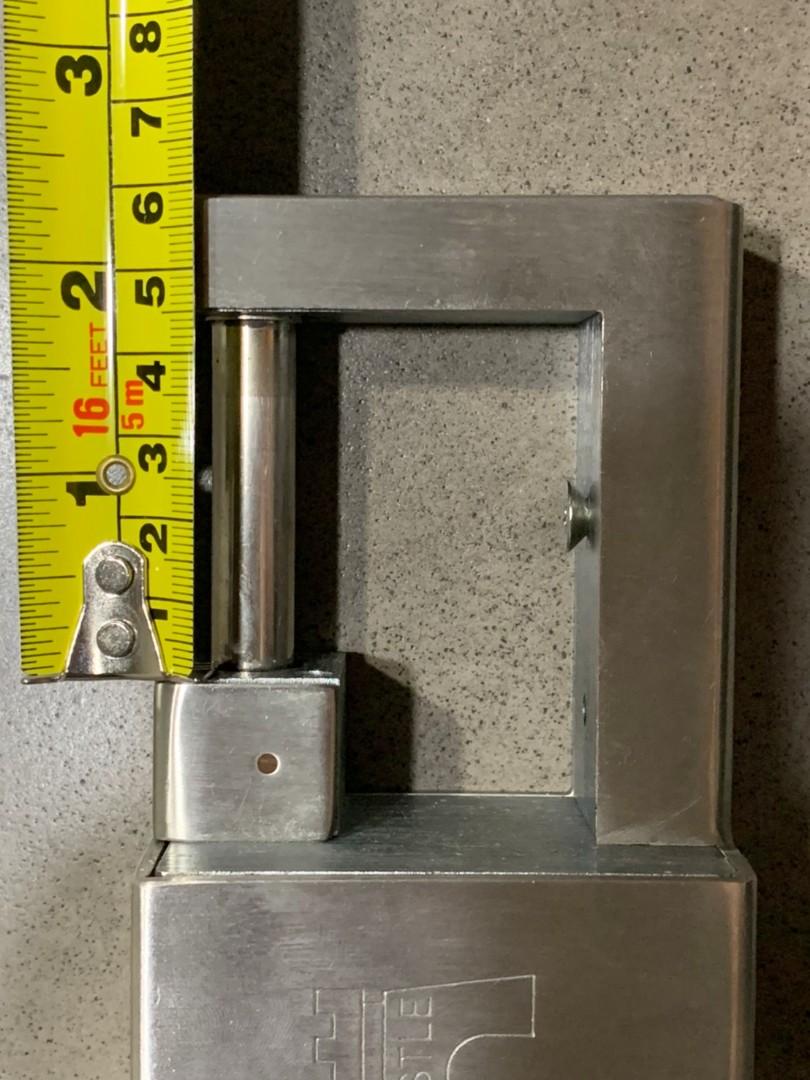 Castle Lock (fits most HDB Gate), Everything Else on Carousell