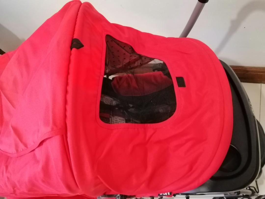 URBINI CONVERTIBLE STROLLER/ROCKER, Babies & Kids, Going Out, Strollers ...