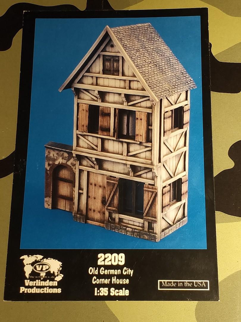 1/35 scale Rare Verlinden German old city WW2 - Miniature buildings for ...