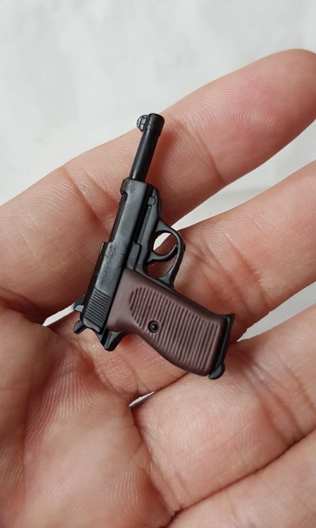 1/6 scale Dragon WWII German Pistol with holster, Hobbies & Toys, Toys ...