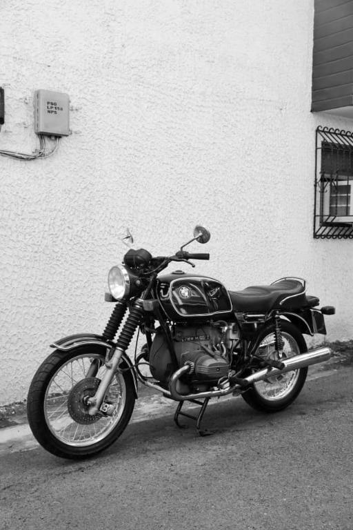 1978 BMW R60/7 Vintage Classic Motorcycle, Motorbikes, Motorbikes for Sale on Carousell