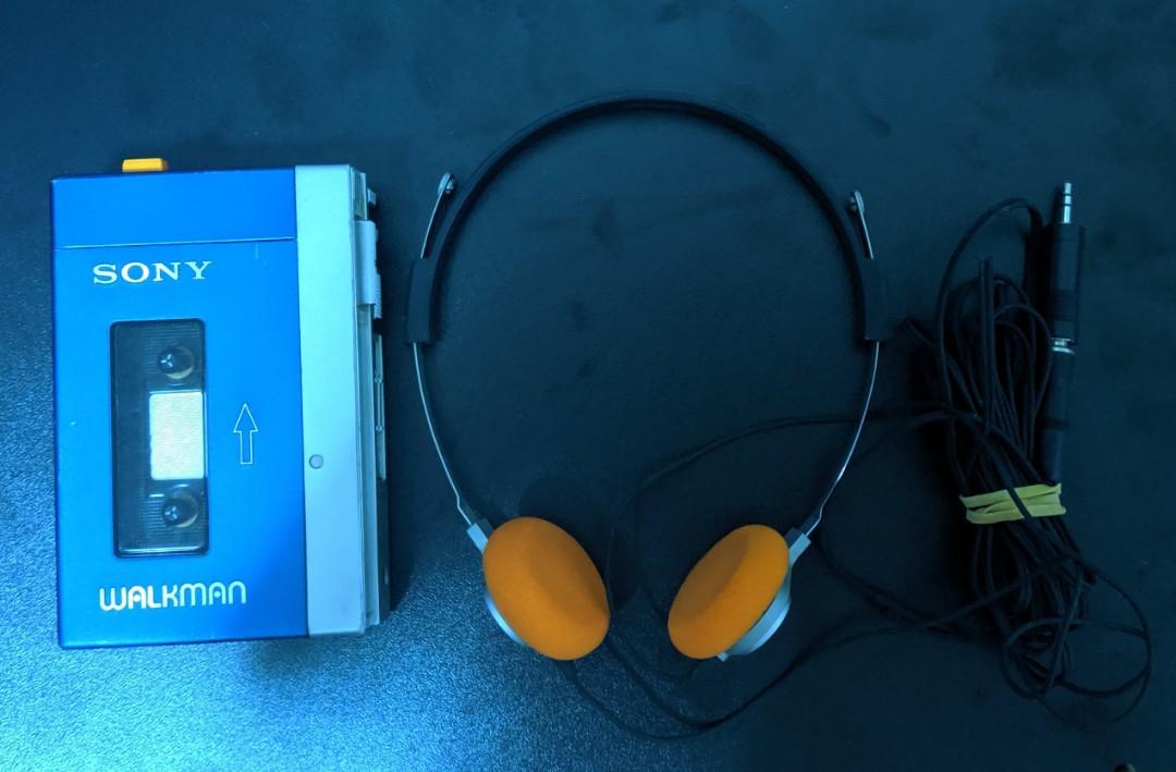 **Free Delivery** Sony TPS-L2 Walkman & MDR3L2 Headphone Vintage Audio ...