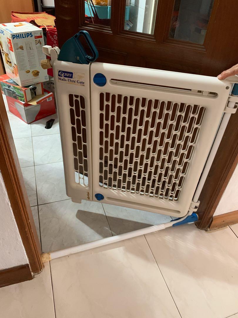 GERRY Baby Safety Gate, Babies & Kids, Baby Nursery & Kids Furniture ...