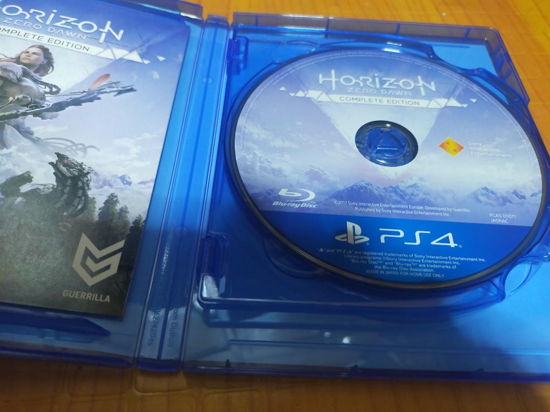 God of War / Horizon Zero Dawn PS4 Bundle, Video Gaming, Video Games ...