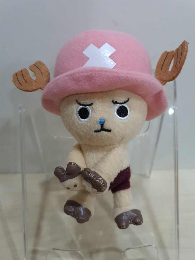 One Piece Tony Tony Chopper Plush keychain, Hobbies & Toys ...