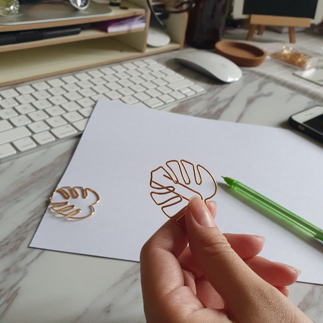 Paperclip - Monstera, Hobbies & Toys, Stationery & Craft, Craft ...