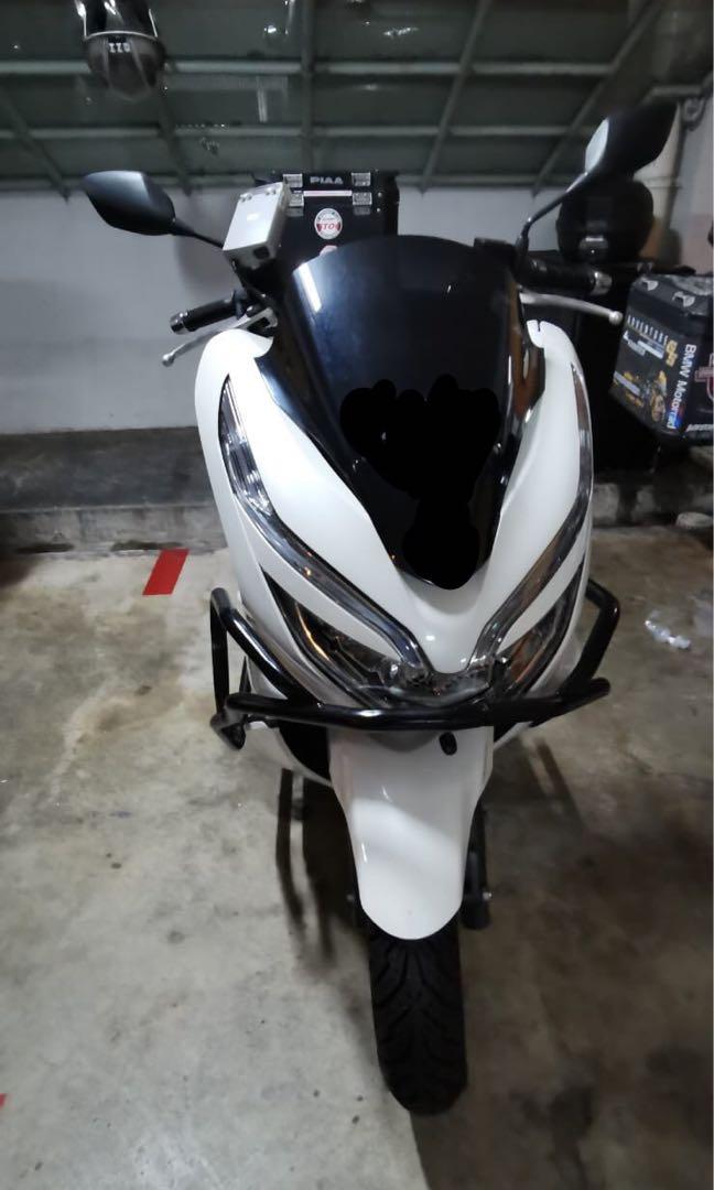 Pcx 150 crash bar, Motorcycles, Motorcycle Accessories on Carousell