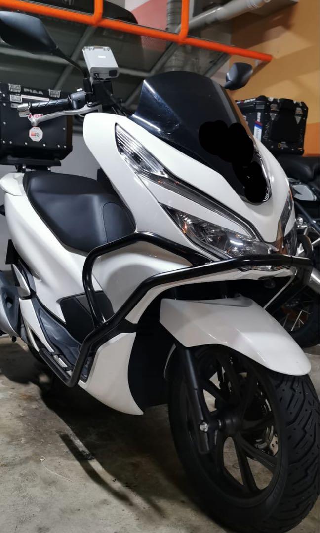 Pcx 150 crash bar, Motorcycles, Motorcycle Accessories on Carousell