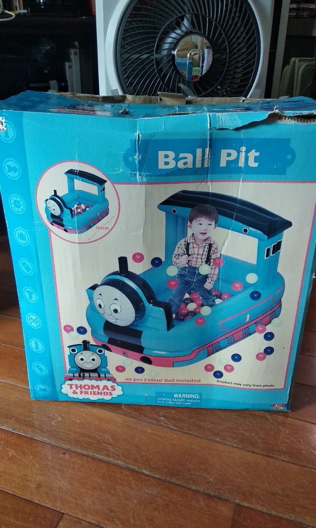 Thomas & Friends Ball Pit, 兒童＆孕婦用品, 嬰兒玩具 - Carousell