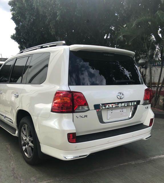 Toyota Land Cruiser lc200 rear door led light chrome garnish, Car Parts ...