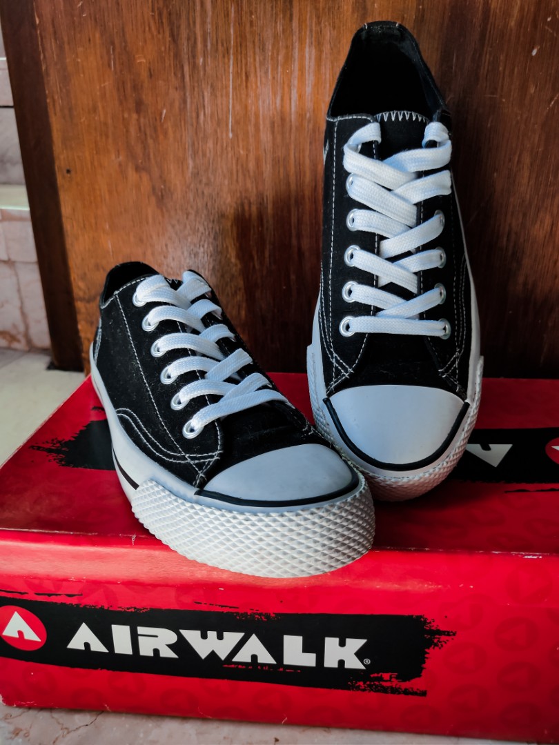 Airwalk legacee, Men's Fashion, Footwear, Sneakers on Carousell