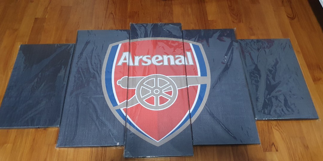 Arsenal FC Poster/Frame/Easel, Mobile Phones & Gadgets, Mobile & Gadget ...