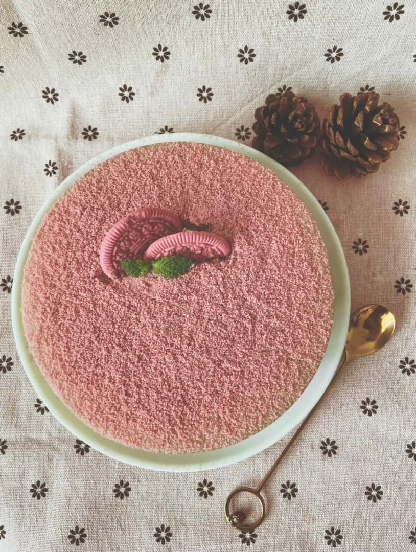 *instock* new flavour* Sakura matcha oreo and Peach Oolong oreo, Food ...