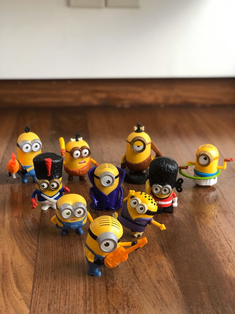 Minions Figurines (full set of 10), Hobbies & Toys, Toys & Games on ...