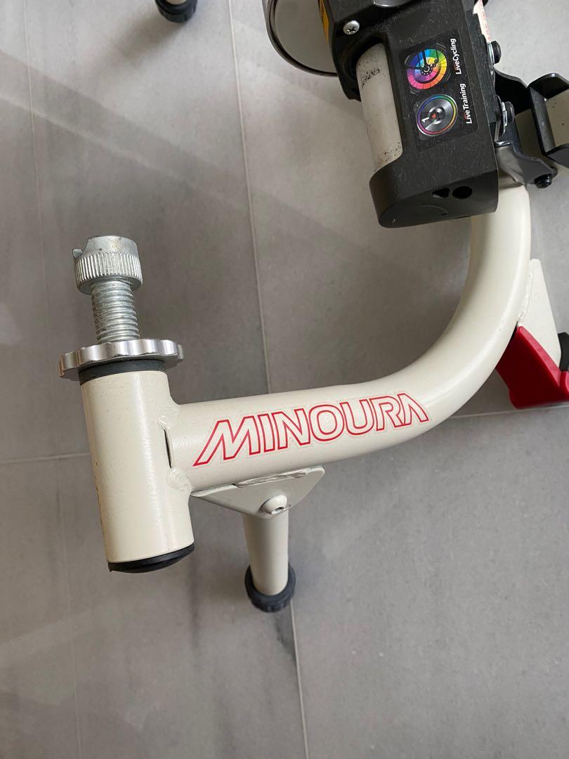 MINOURA Road Bike Trainer for Mini Velos, Sports, Sports & Games Equipment on Carousell