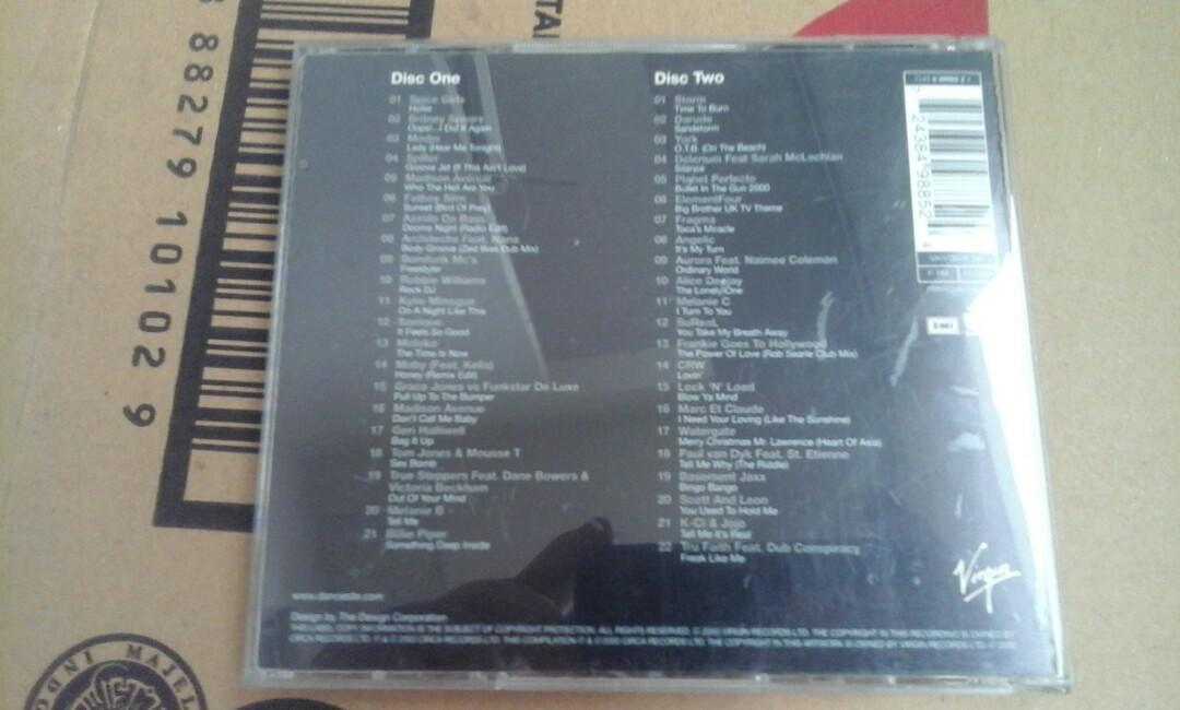 Now Dance 2001 2CD Original Used, Music & Media, CDs, DVDs & Other ...