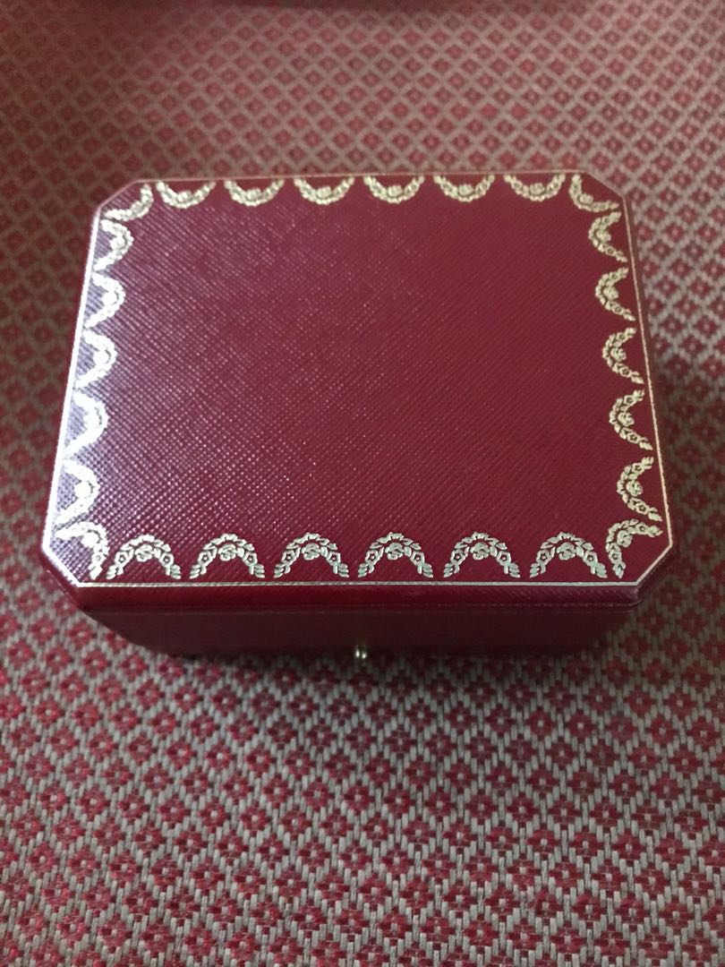 Cartier Boxes, Women's Fashion, Jewellery, Necklaces on Carousell