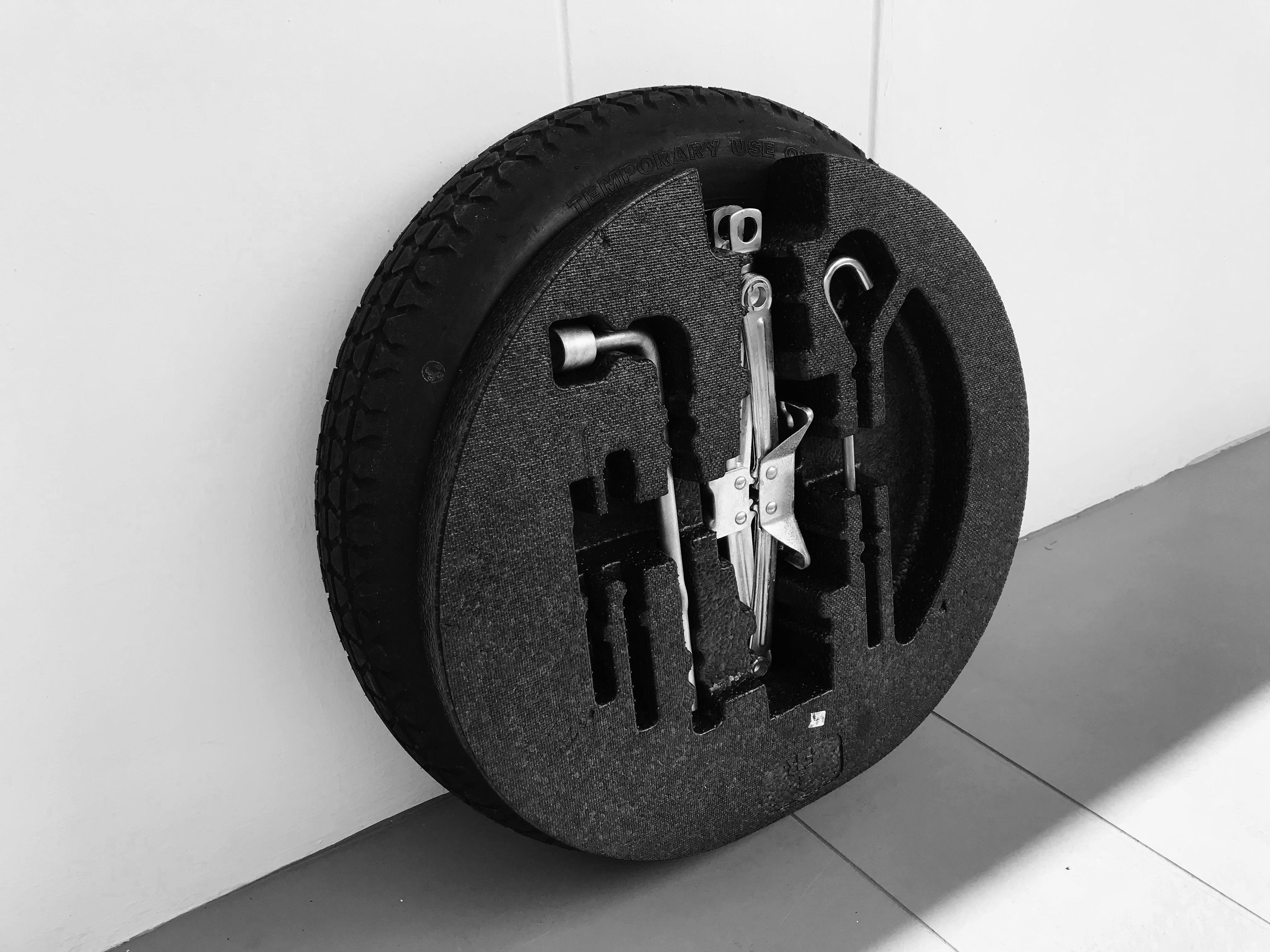 HONDA CIVIC FD2 TYPE R STOCK TOOL BOX, Car Accessories, Accessories on ...