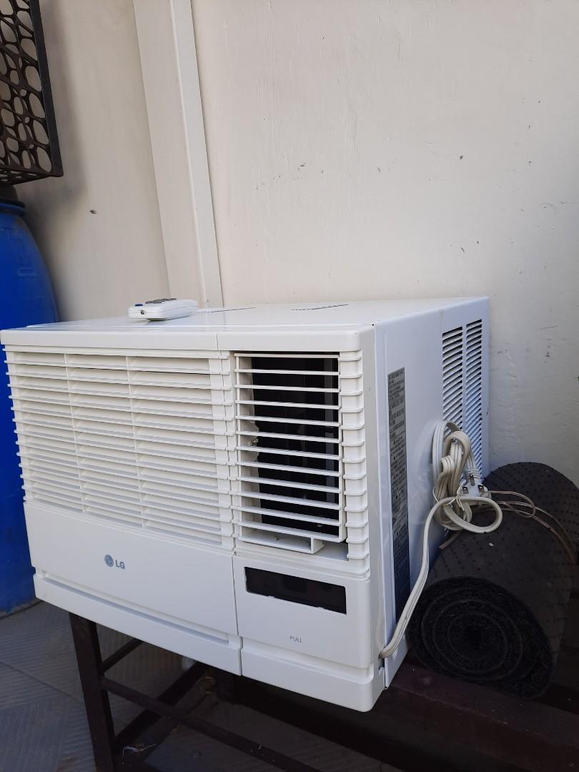 LG .75 hp Aircon non-inverter, TV & Home Appliances, Air Conditioning ...