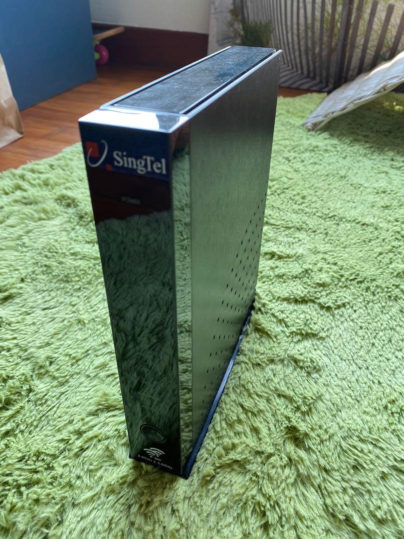 SingTel Aztech Router, Computers & Tech, Parts & Accessories ...