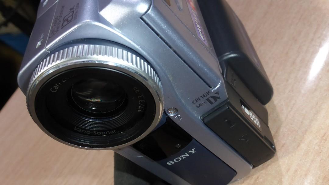 SONY DCR-PC9 Digital Video Camera Recorder mini DV Digital Camcoder ...