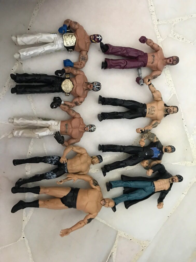 Antique wrestling figurines, Hobbies & Toys, Toys & Games on Carousell