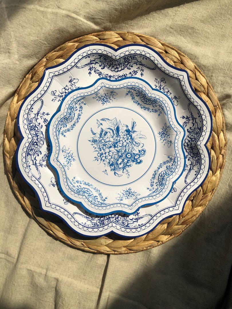 French European Disposable plates, Paper plates, wooden cutlery set ...