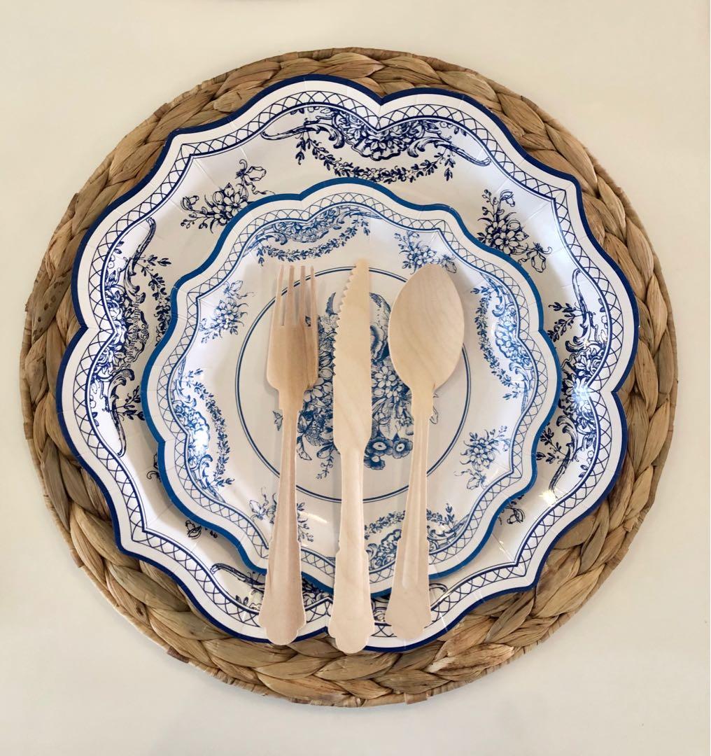 French European Disposable plates, Paper plates, wooden cutlery set ...