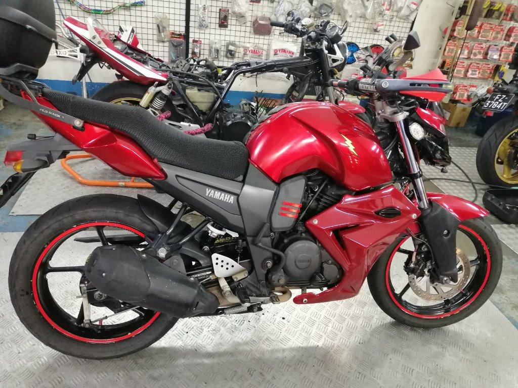 FZ16 *Monoshock Rear Suspension *Swingarm Bush and Bearing, Motorcycles ...