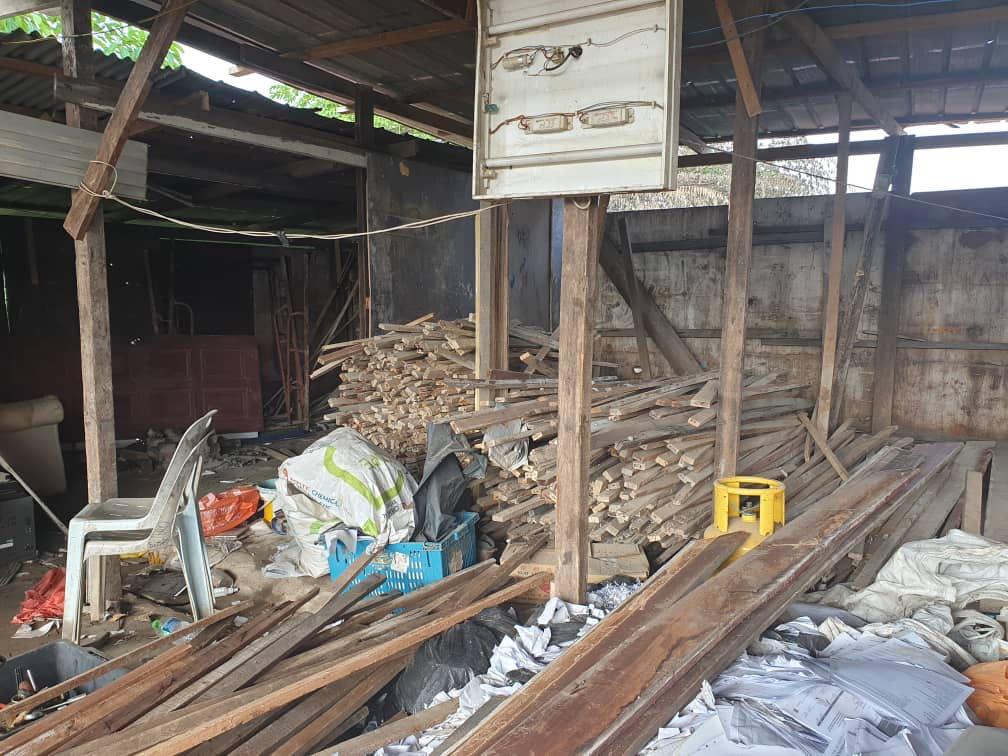 Kayu Kocai, Formwork/beam, Plywood, Everything Else, Others on Carousell