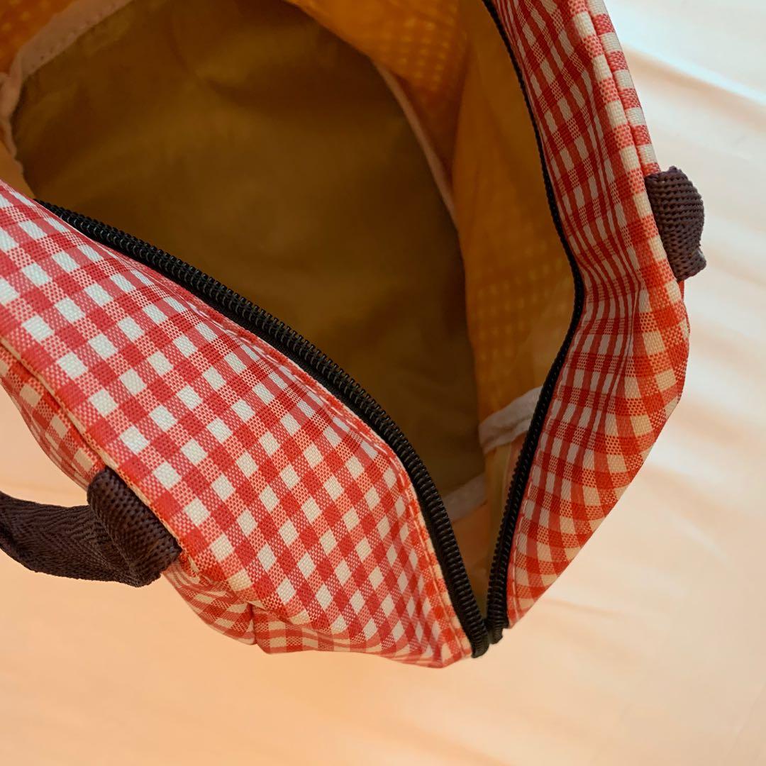 Miniso Bento picnic bag 野餐食物袋便當包, Babies & Kids, Going Out, Diaper Bags ...