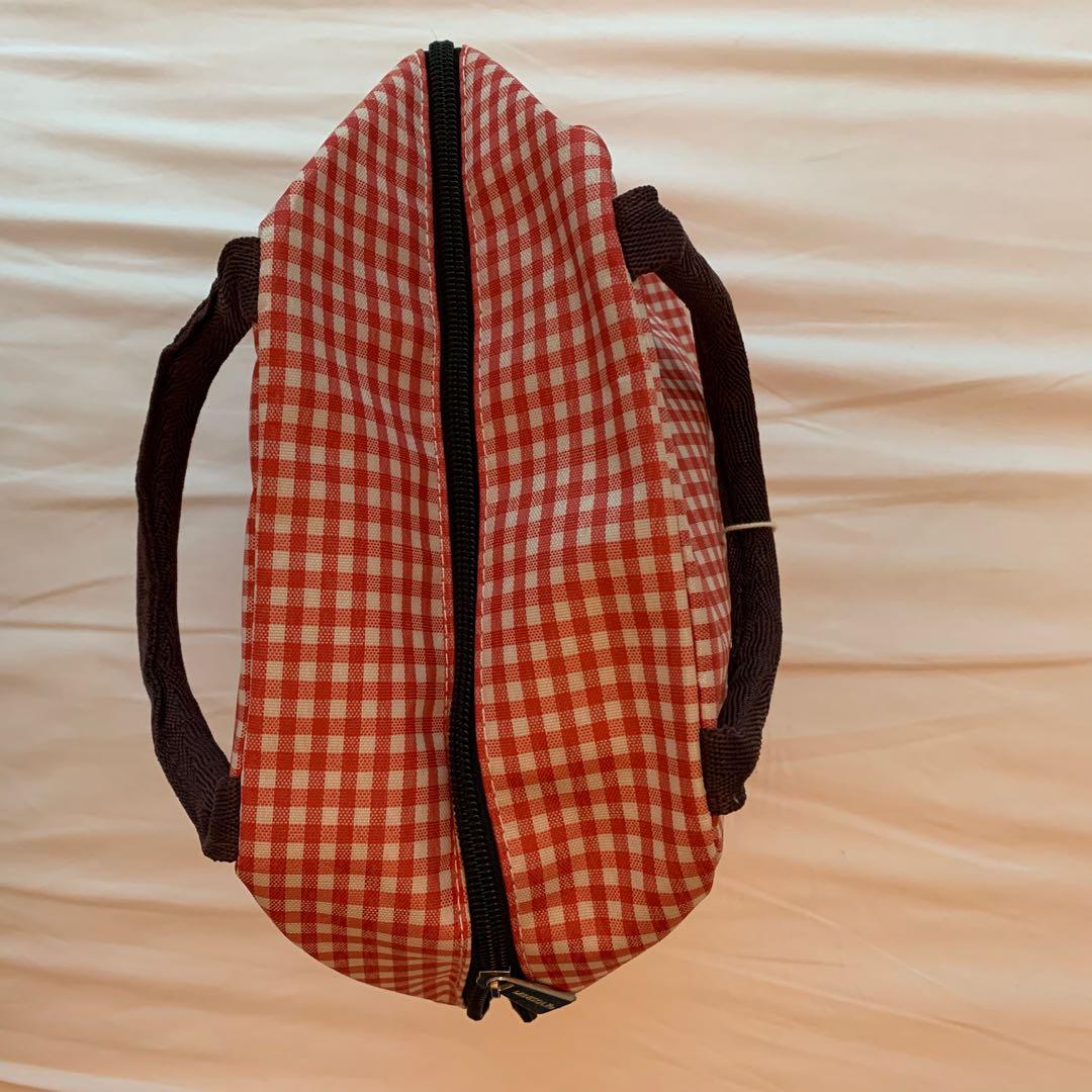 Miniso Bento picnic bag 野餐食物袋便當包, Babies & Kids, Going Out, Diaper Bags ...