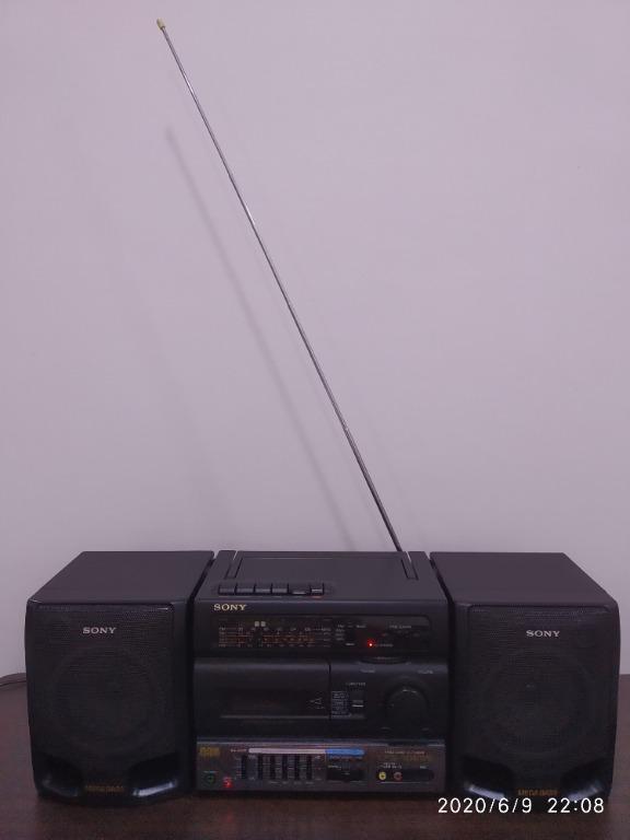 Old Radio 80s Mini Compo Sony CFS-1055S, Audio, Portable Music Players ...