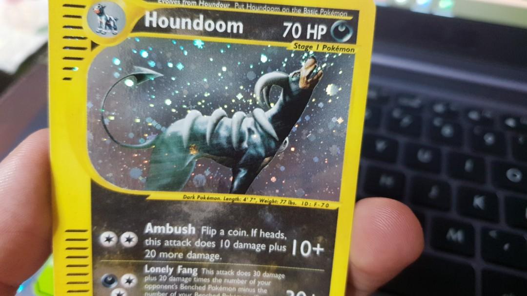 Pokemon Skyridge - Houndoom H11/H32 Holo Swirl, Hobbies & Toys, Toys ...