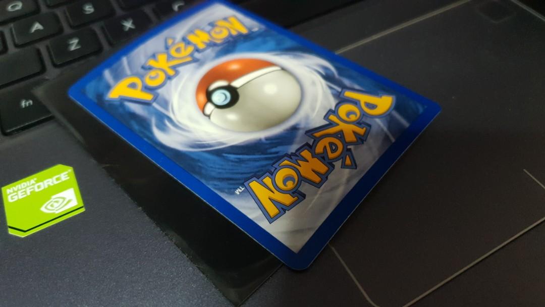 Pokemon Skyridge - Houndoom H11/H32 Holo Swirl, Hobbies & Toys, Toys ...