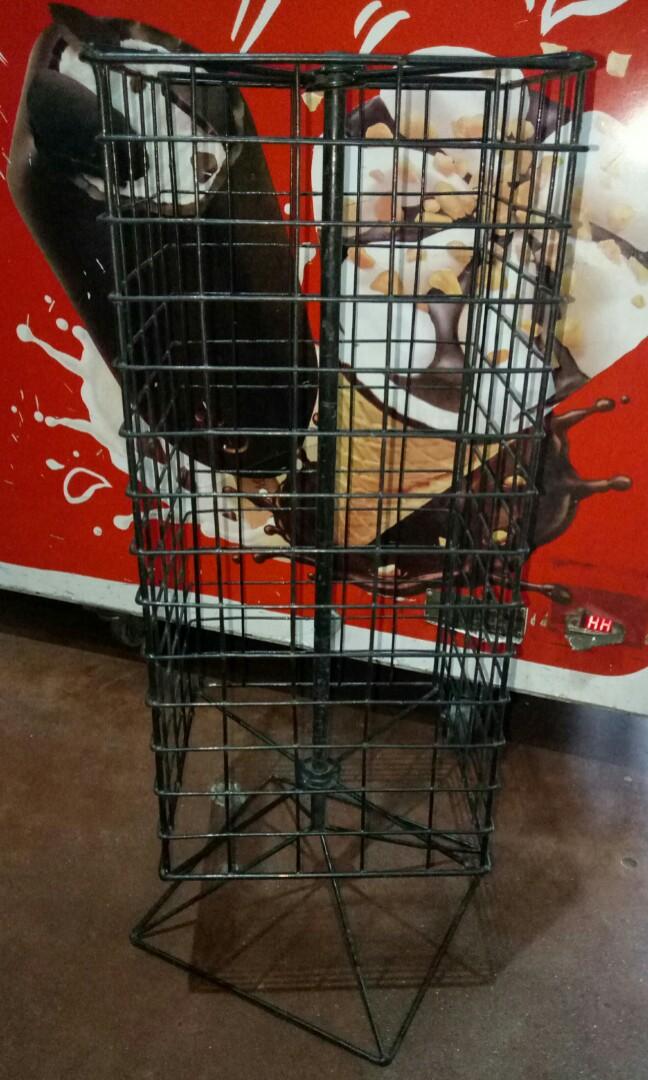 Rotating Rack Revolving Mesh Wire Organizer Display, Furniture & Home ...