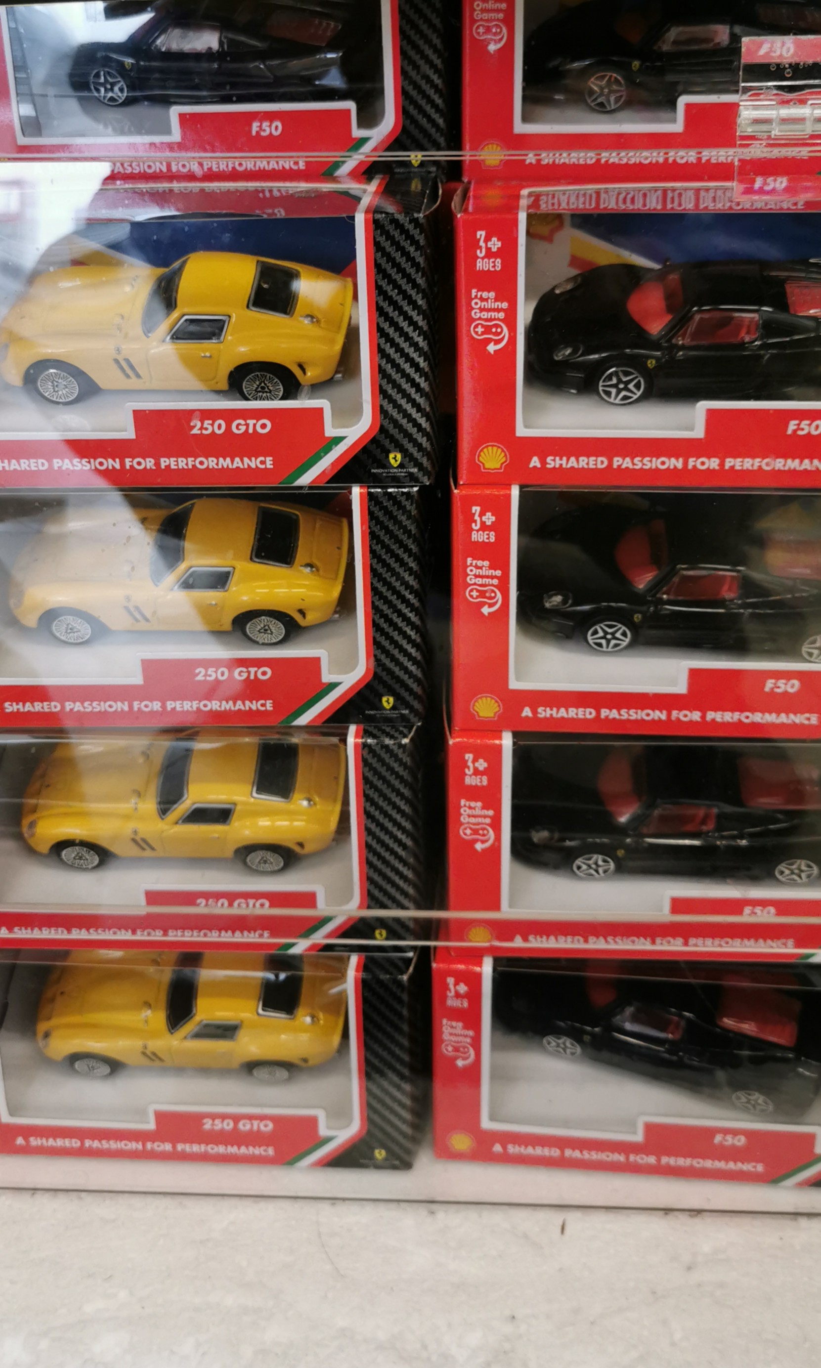 Shell Ferrari, Hobbies & Toys, Collectibles & Memorabilia, Vintage ...