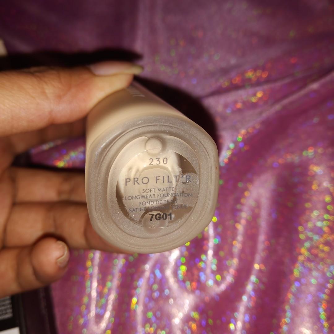 230 Fenty Beuty Pro Filt'r Soft Matte Longwear Foundation, Beauty ...