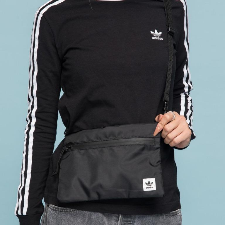ADIDAS SIMPLE POUCH 防水拉鍊 防潑水 側背包 小包 FM1313 橙 FM1312 黑, 運動產品, 其他運動產品 ...