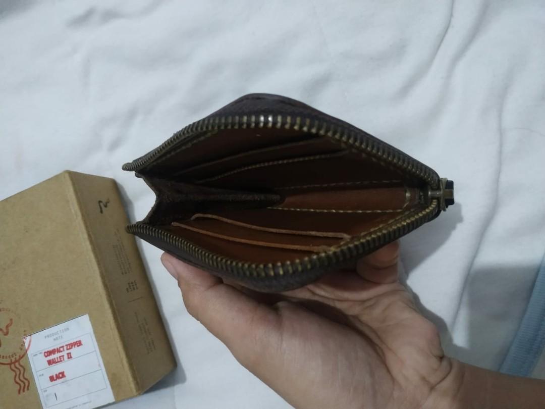 Dompet Kulit Asli, Fesyen Wanita, Tas & Dompet di Carousell