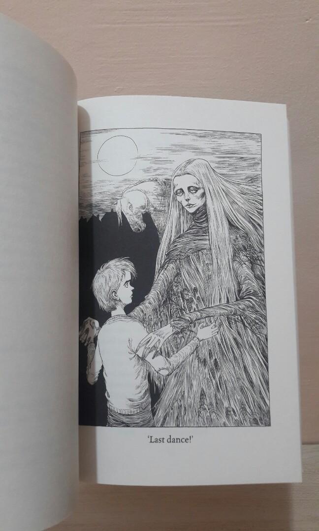 Neil Gaiman/Chris Riddell 3-Book Box Set: Coraline; The Graveyard Book ...