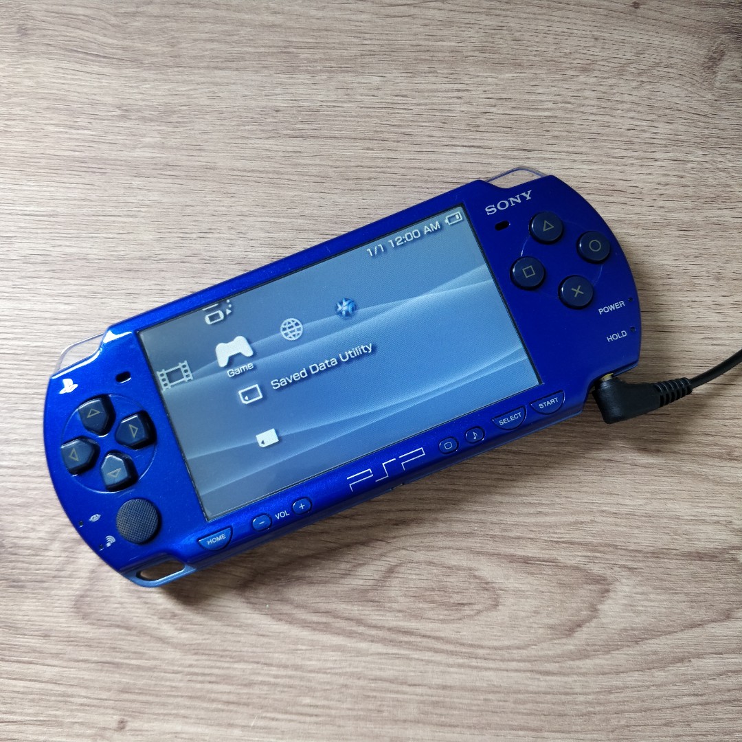 PSP 2000, Toys & Games, Video Gaming, Video Games on Carousell